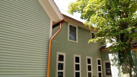 21 Sleek Ideas for Green House with White Trim - Tangy House