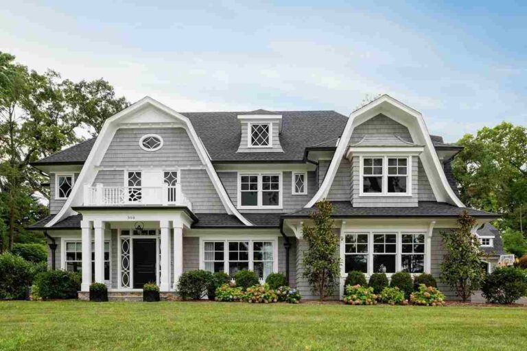 24 Striking Ideas for Dark Grey House with Cedar Accents - Tangy House
