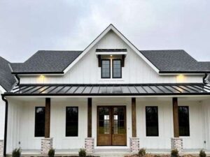 21 Classic Ideas for White Ranch House with Black Trim - Tangy House